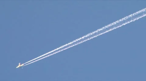 Vapor Trail Stock Videos – Royalty-Free HD & 4K Videos | Pond5