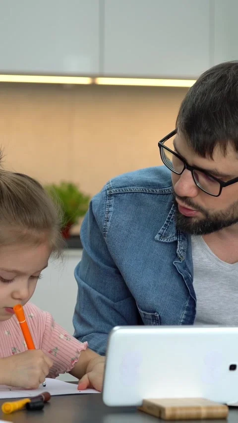 Draw Onlie Stock Videos – Royalty-Free HD & 4K Videos | Pond5