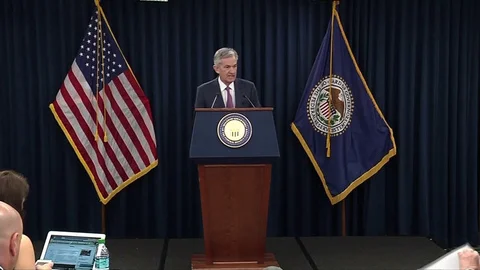 Fed X Rates Stock Videos – Royalty-Free HD & 4K Videos | Pond5