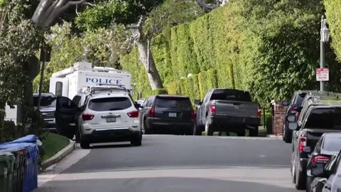 Federal Agents Stock Videos – Royalty-Free HD & 4K Videos