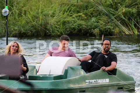 Fernsehmoderatorin Evelyn Weigert (GER),Matthias Steiner (GER),Rapper ...