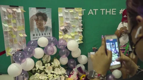 Filipino fans mourn death of K-pop singe... | Stock Video | Pond5