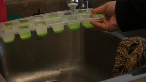 Cube Filling Up Stock Video Footage | Royalty Free Cube Filling Up ...