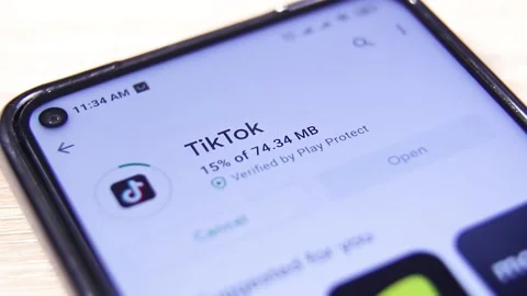 Tiktok Aree Stock Videos – Royalty-Free HD & 4K Videos | Pond5