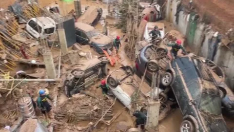 Search For Liveperson Stock Videos – Royalty-Free HD & 4K Videos | Pond5