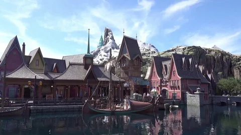 First look inside 'World of Frozen' at H... | Stock Video | Pond5