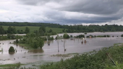 Flash floods after severe thunderstorms ... | Stock Video | Pond5