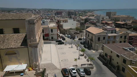 flying counter clockwise around facade o... | Stock Video | Pond5