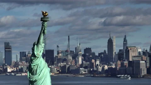 flying counter clockwise around Statue o... | Stock Video | Pond5