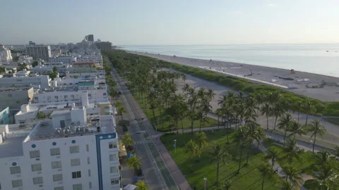 flying counter clockwise view of Ocean D... | Stock Video | Pond5