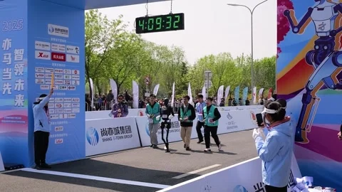 Asian Ai Guy Stock Videos – Royalty-Free HD & 4K Videos