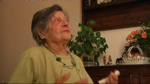 Woman Under 70 Stock Videos – Royalty-Free HD & 4K Videos | Pond5