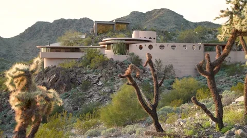 Frank Lloyd Wright Last House, Side View... | Stock Video | Pond5