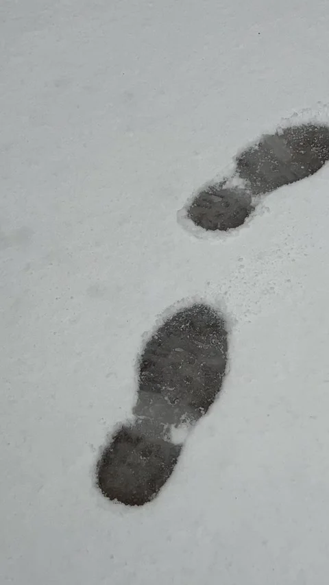 Footsteps Shoe Stock Videos – Royalty-Free HD & 4K Videos