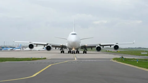 Front View of the Spectacular Boeing 747... | Stock Video | Pond5