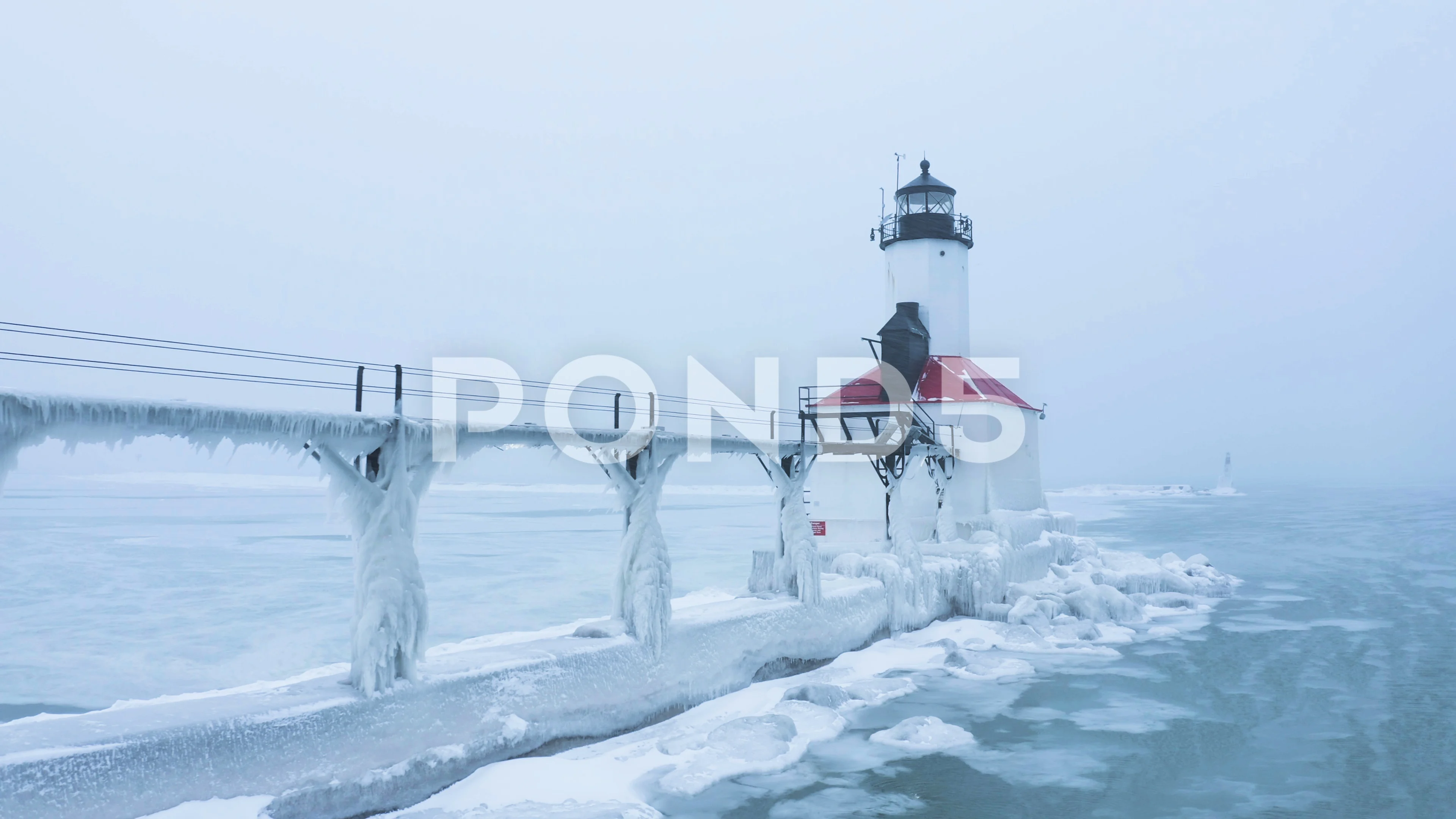 Lake Michigan Lighthouse Frozen | Shelly Lighting