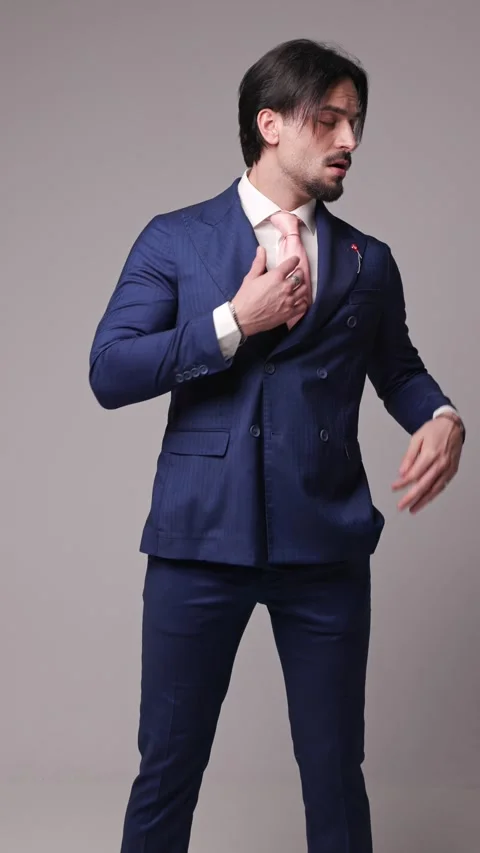 Full Sixe Video Stock Videos – Royalty-Free HD & 4K Videos | Pond5