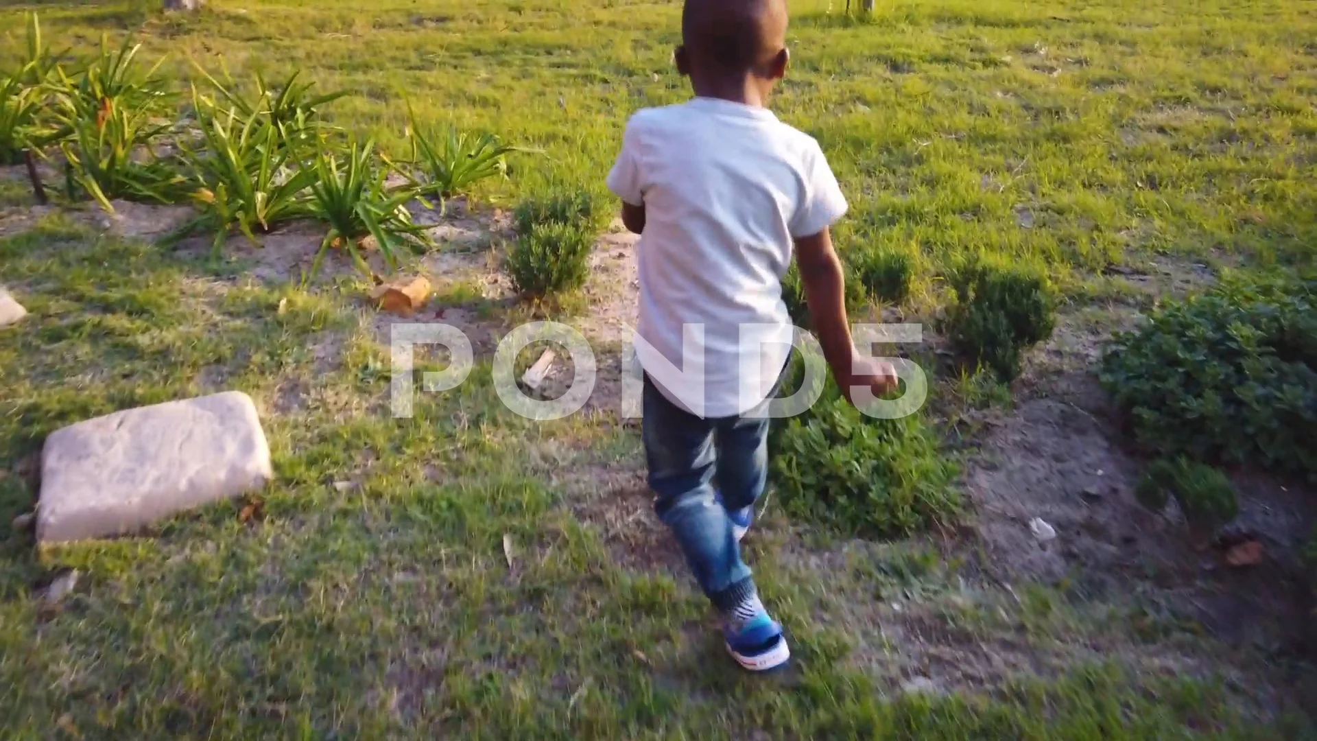 Little Kids Running Funny