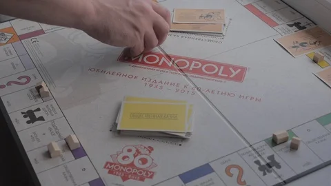 Monopoly Game Stock Videos – Royalty-Free HD & 4K Videos | Pond5