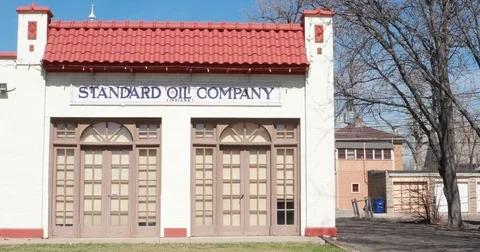 S Oil Company Stock Videos – Royalty-Free HD & 4K Videos