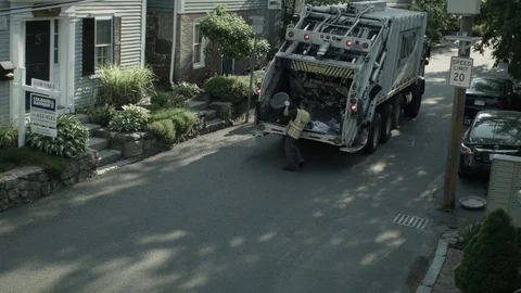 Garbaage Man Stock Videos – Royalty-Free HD & 4K Videos | Pond5