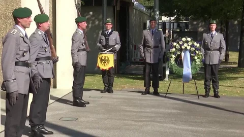 Commitment Sign Stock Videos – Royalty-Free HD & 4K Videos | Pond5