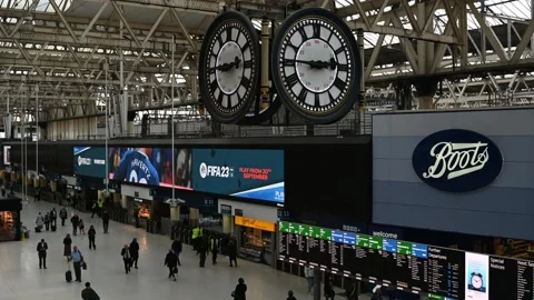 Get On Somewhere Stock Videos – Royalty-Free HD & 4K Videos | Pond5