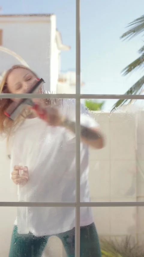 Washing Windows Stock Videos – Royalty-Free HD & 4K Videos | Page 3