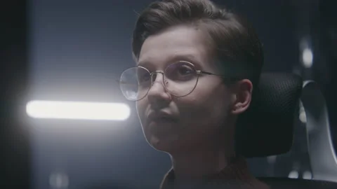 Girls Editing Stock Videos – Royalty-Free HD & 4K Videos | Page 3