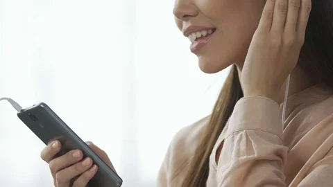 Bigo App Girl Stock Videos – Royalty-Free HD & 4K Videos