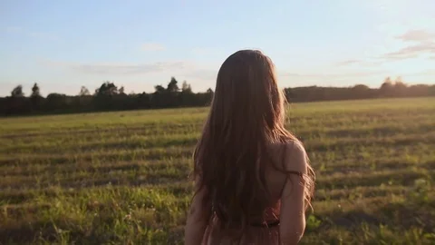 Song Go Girl Stock Videos – Royalty-Free HD & 4K Videos | Pond5