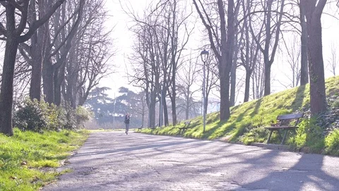 Runner Spasm Stock Videos – Royalty-Free HD & 4K Videos