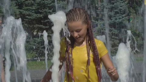 Fountain Girl Stock Videos – Royalty-Free HD & 4K Videos | Page 7