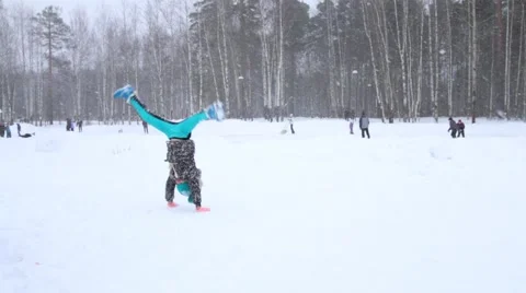 Girl Ddoes First Stock Videos – Royalty-Free HD & 4K Videos