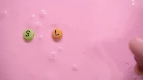 Rund The Word Stock Videos – Royalty-Free HD & 4K Videos