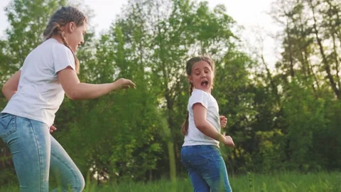 Girls Drea Stock Videos – Royalty-Free HD & 4K Videos | Page 2