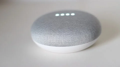 Google Version O Stock Videos – Royalty-Free HD & 4K Videos | Pond5