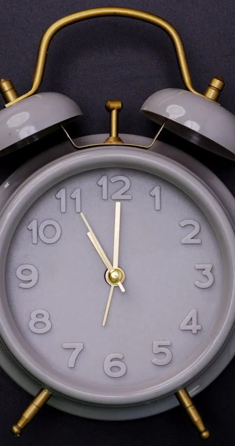 Clock Saying 120:00 Stock Videos – Royalty-Free HD & 4K Videos