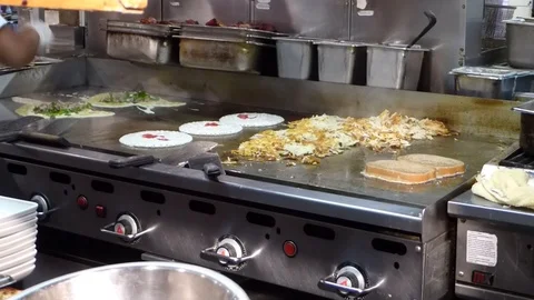 Grille for a short-order cook HD | Stock Video | Pond5