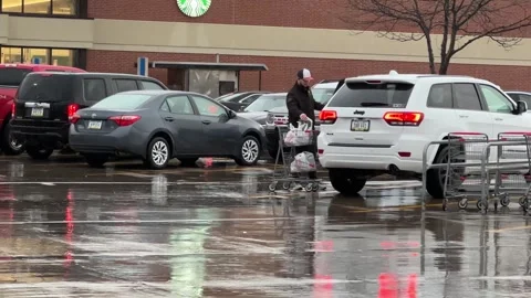 6% Grocery Stock Videos – Royalty-Free HD & 4K Videos | Pond5