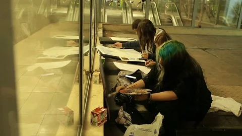 Wwwstreet Art Stock Videos – Royalty-Free HD & 4K Videos | Pond5