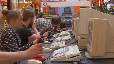 18 Video Games Stock Videos – Royalty-Free HD & 4K Videos