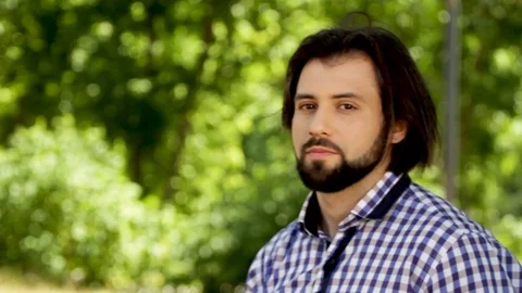 Ro Come Stock Videos – Royalty-Free HD & 4K Videos