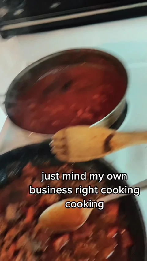 Guy Recounts How Bullet Exploded on Stov... | Stock Video | Pond5