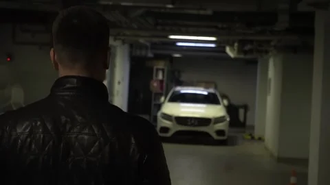 Men Flashing From The Car Stock Videos – Royalty-Free HD & 4K Videos