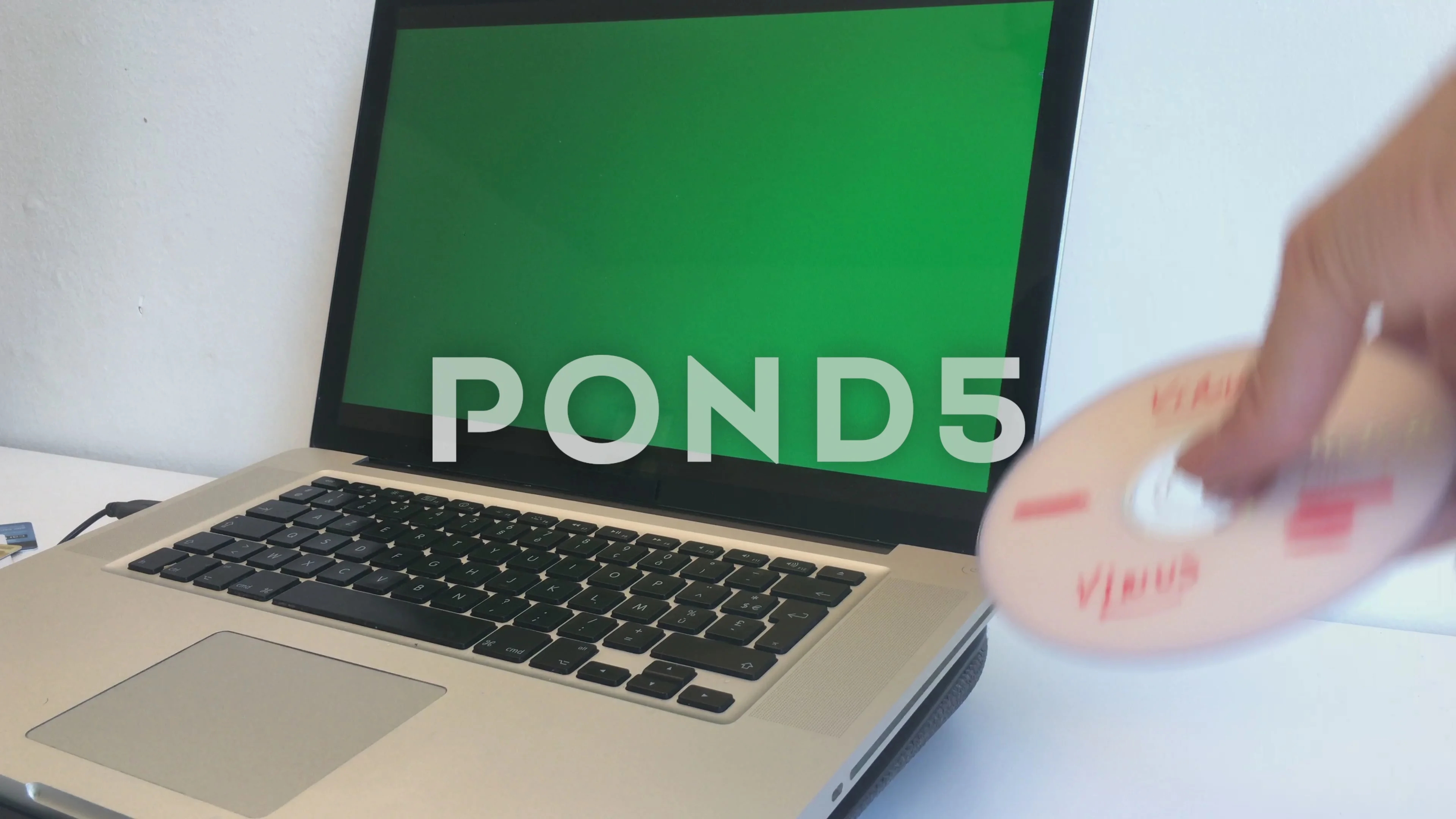 Greenscreen Computer Virus