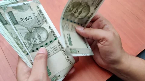 Hands counting new Rs 500 Rupees Indian ... | Stock Video | Pond5