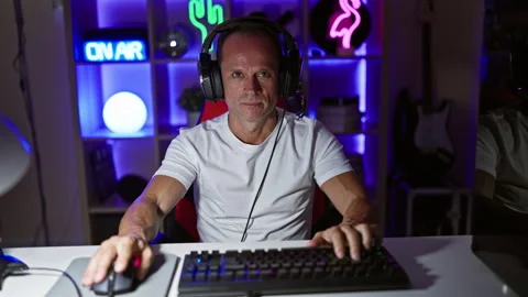 Game Night Streaming Stock Videos – Royalty-Free HD & 4K Videos | Pond5