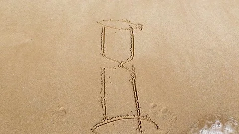 Handwritten Shapes Stock Videos – Royalty-Free HD & 4K Videos | Pond5