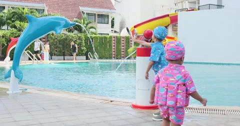 Water Gun Splash Stock Videos – Royalty-Free HD & 4K Videos